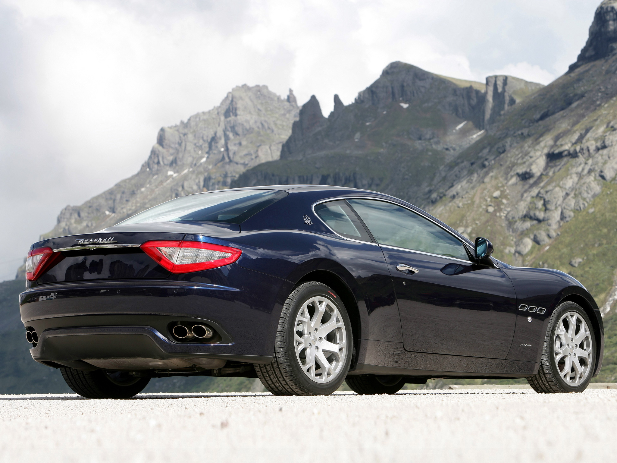 Maserati GranTurismo Sport 4.7 V8 (460 Hp) Automatic